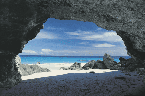 How to Establish Bermuda Residency in 2023: The Ultimate Guide