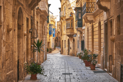 Guide Moving to Malta in 2025
